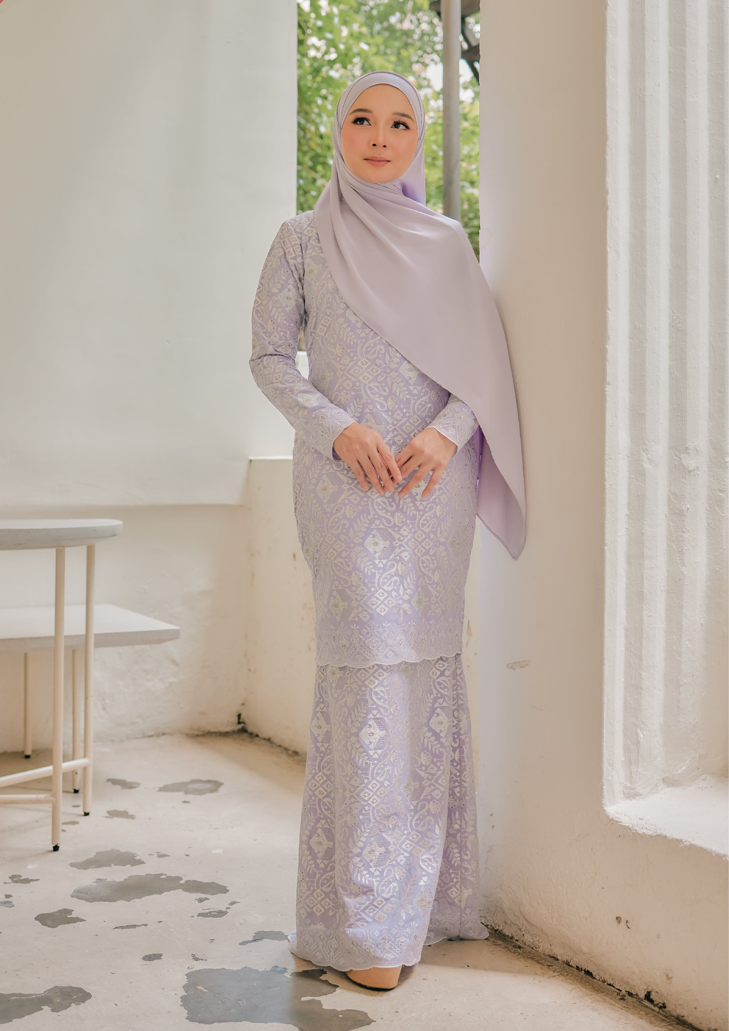 Laika Lilac – MINIMALACE