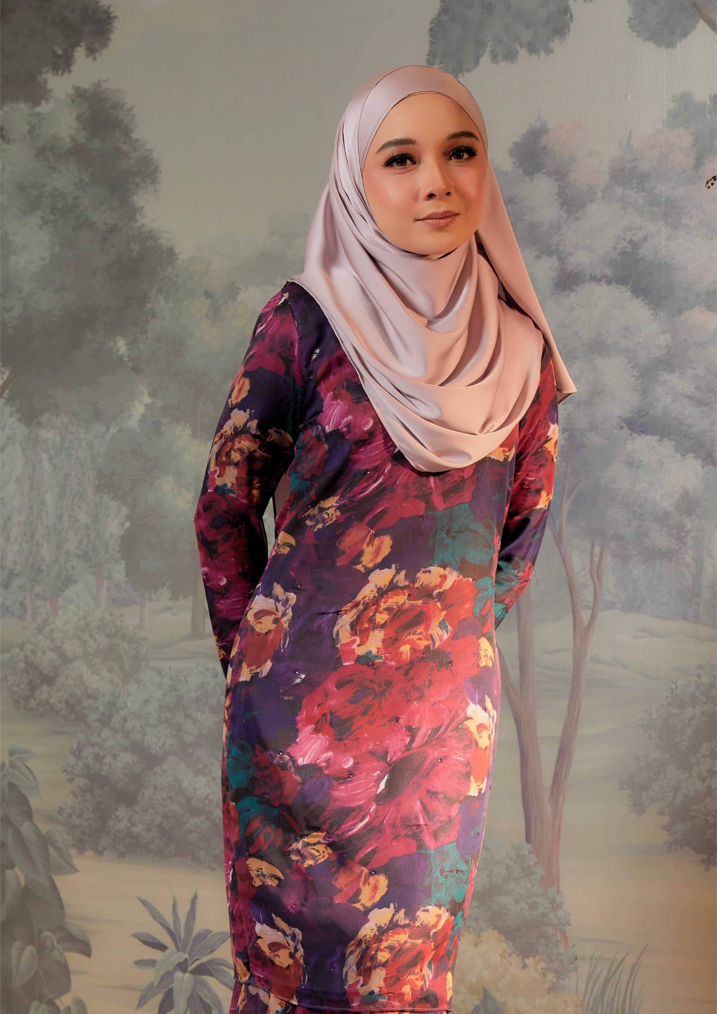 Kyra Raya Petunia Purple – MINIMALACE