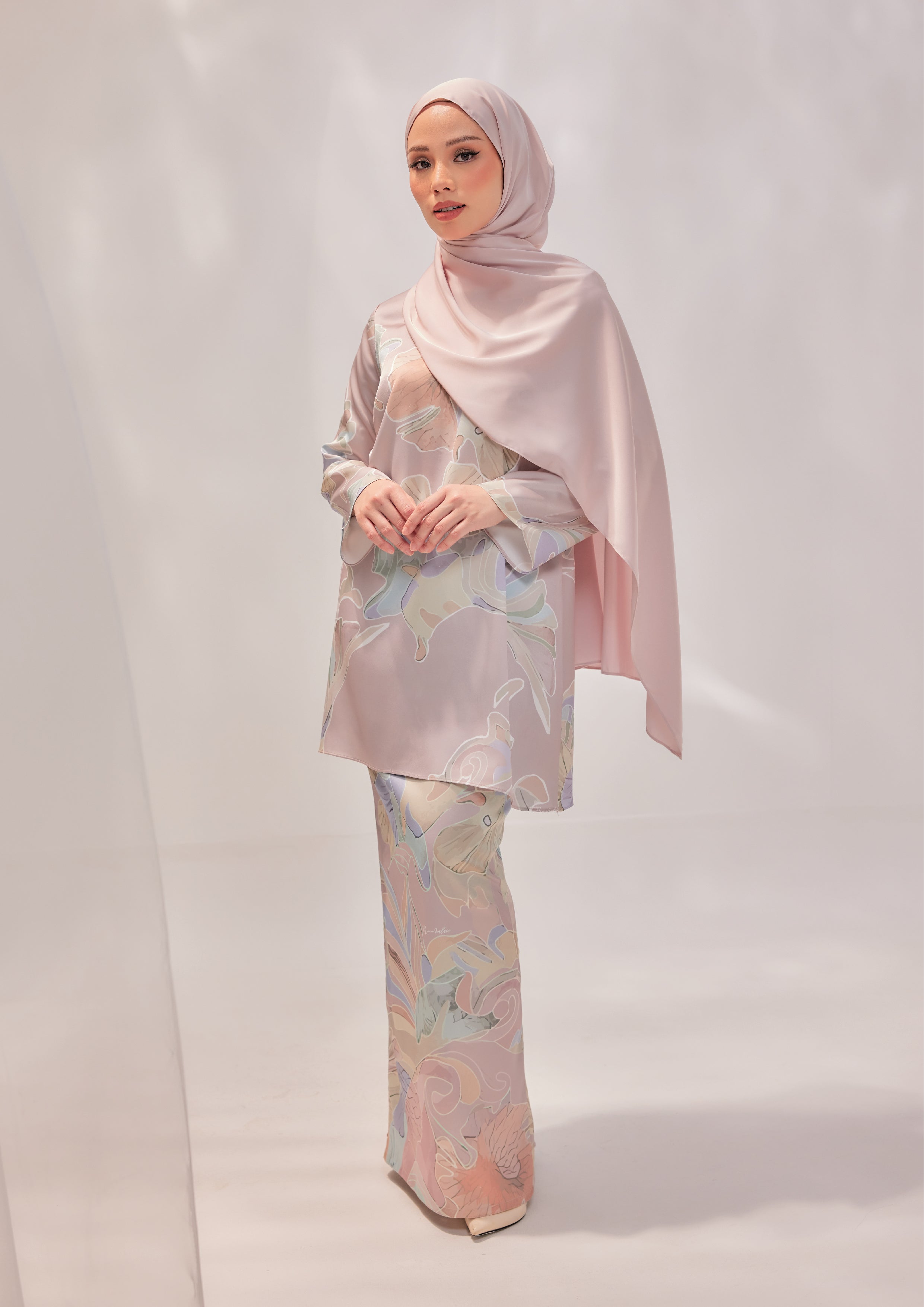 Safa Dusty Purple – MINIMALACE