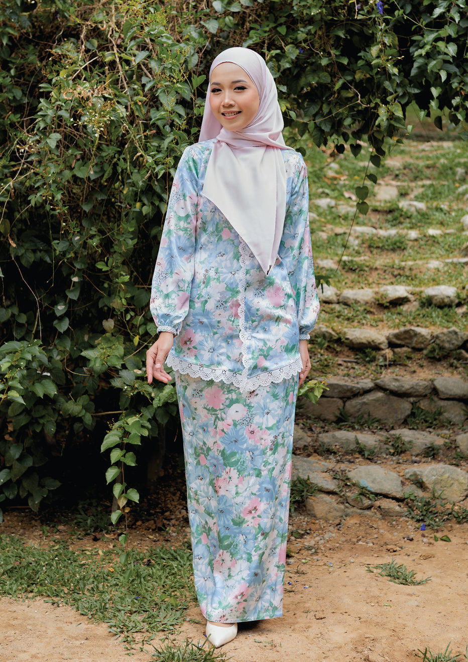 Amani Mother – MINIMALACE