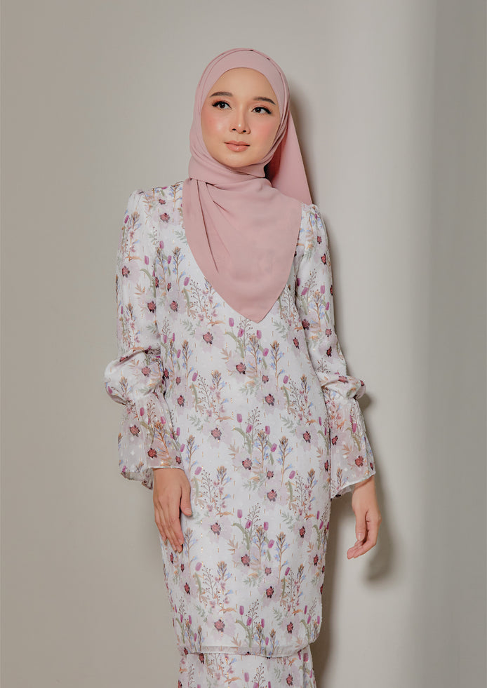 New Arrival – MINIMALACE