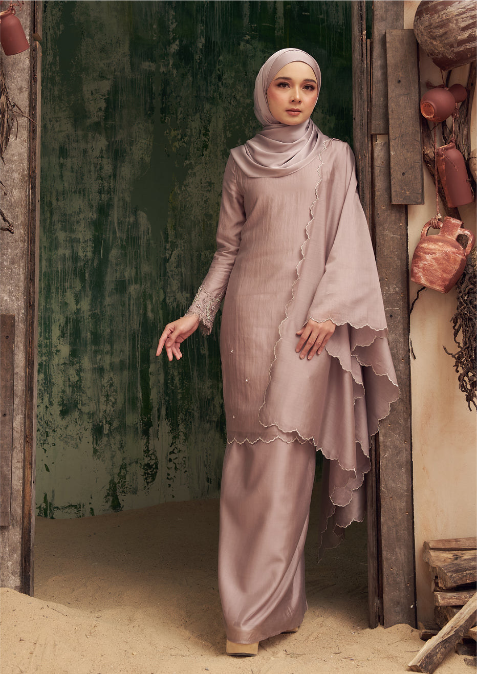 Hessa Ash Purple – MINIMALACE