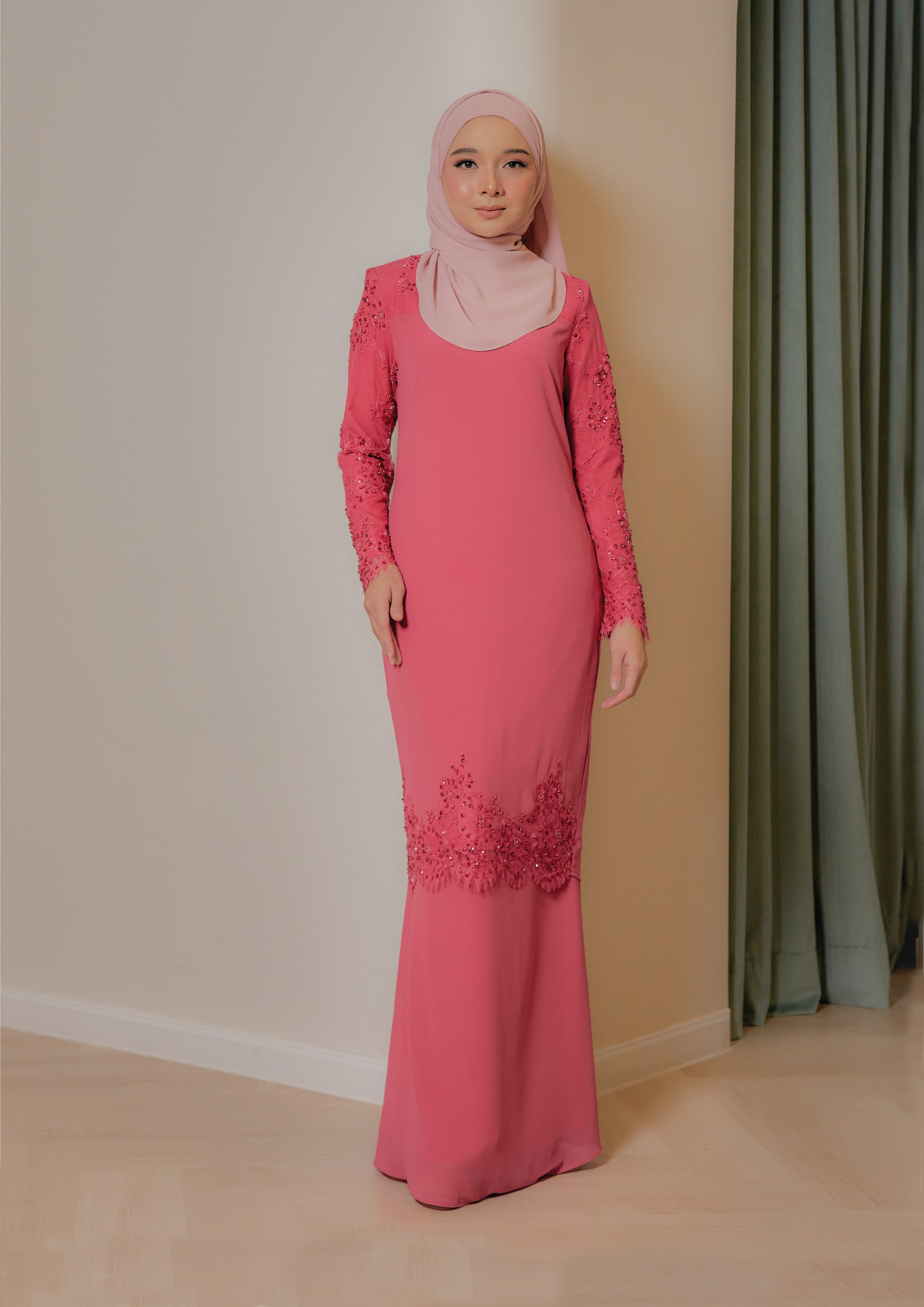 Bella Honeypink – MINIMALACE