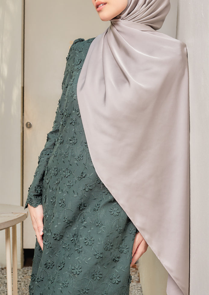 The premier destination for modest fashion wear. – MINIMALACE