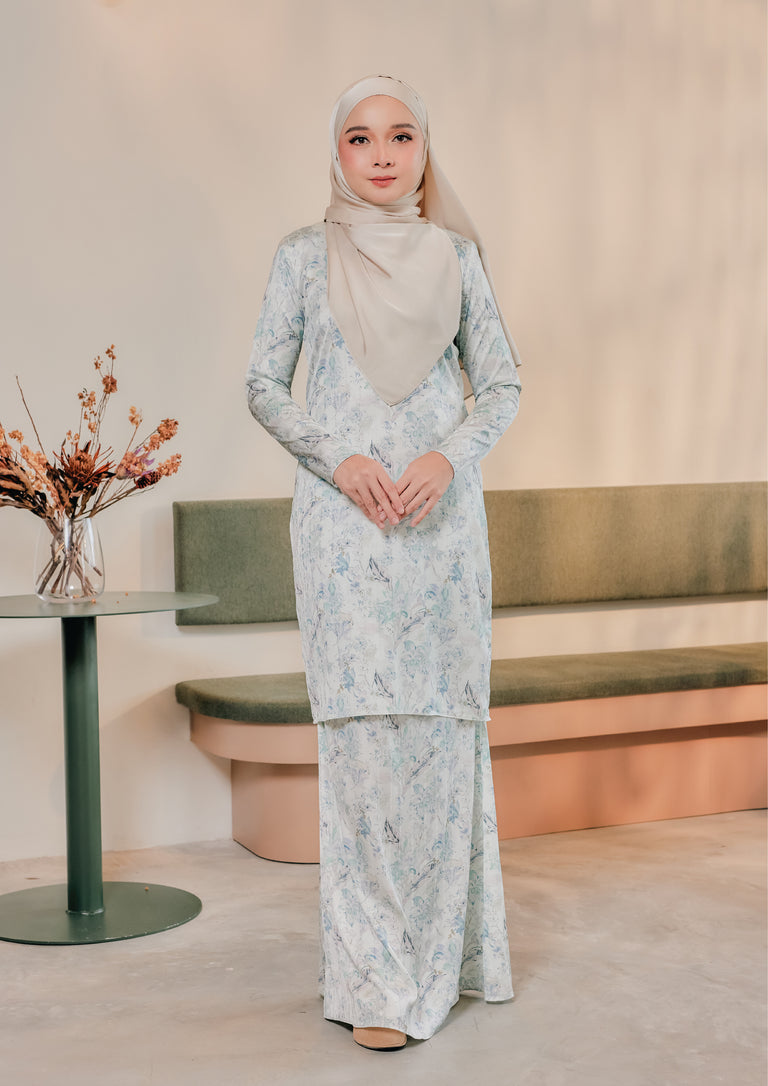 Freya Green – MINIMALACE