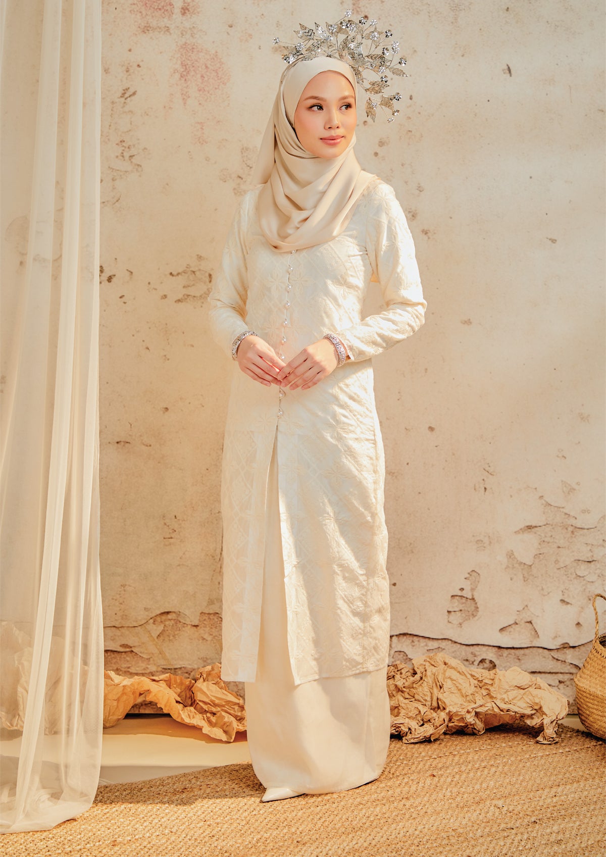 Kalsom – MINIMALACE