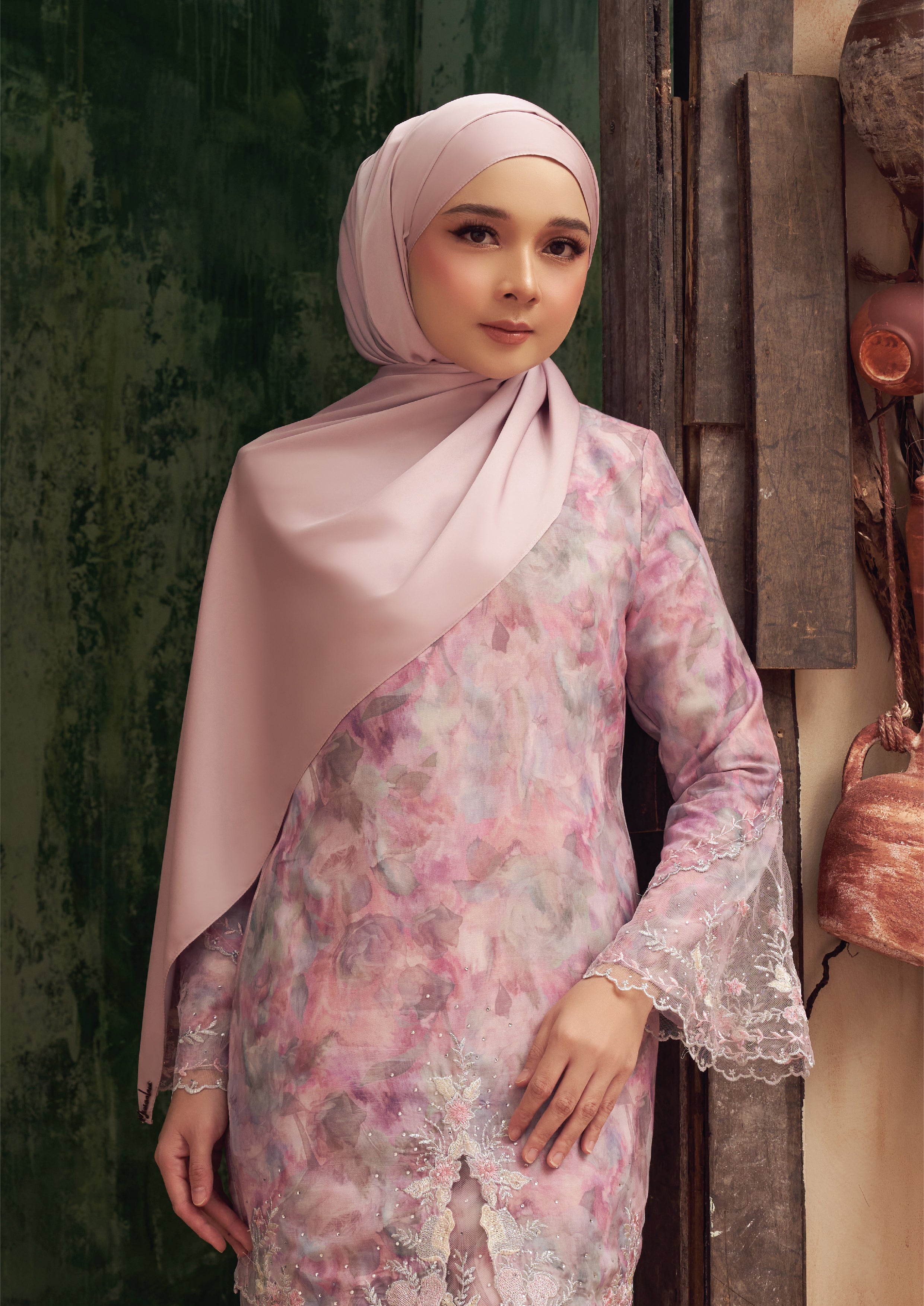 Maysa Lavender – MINIMALACE