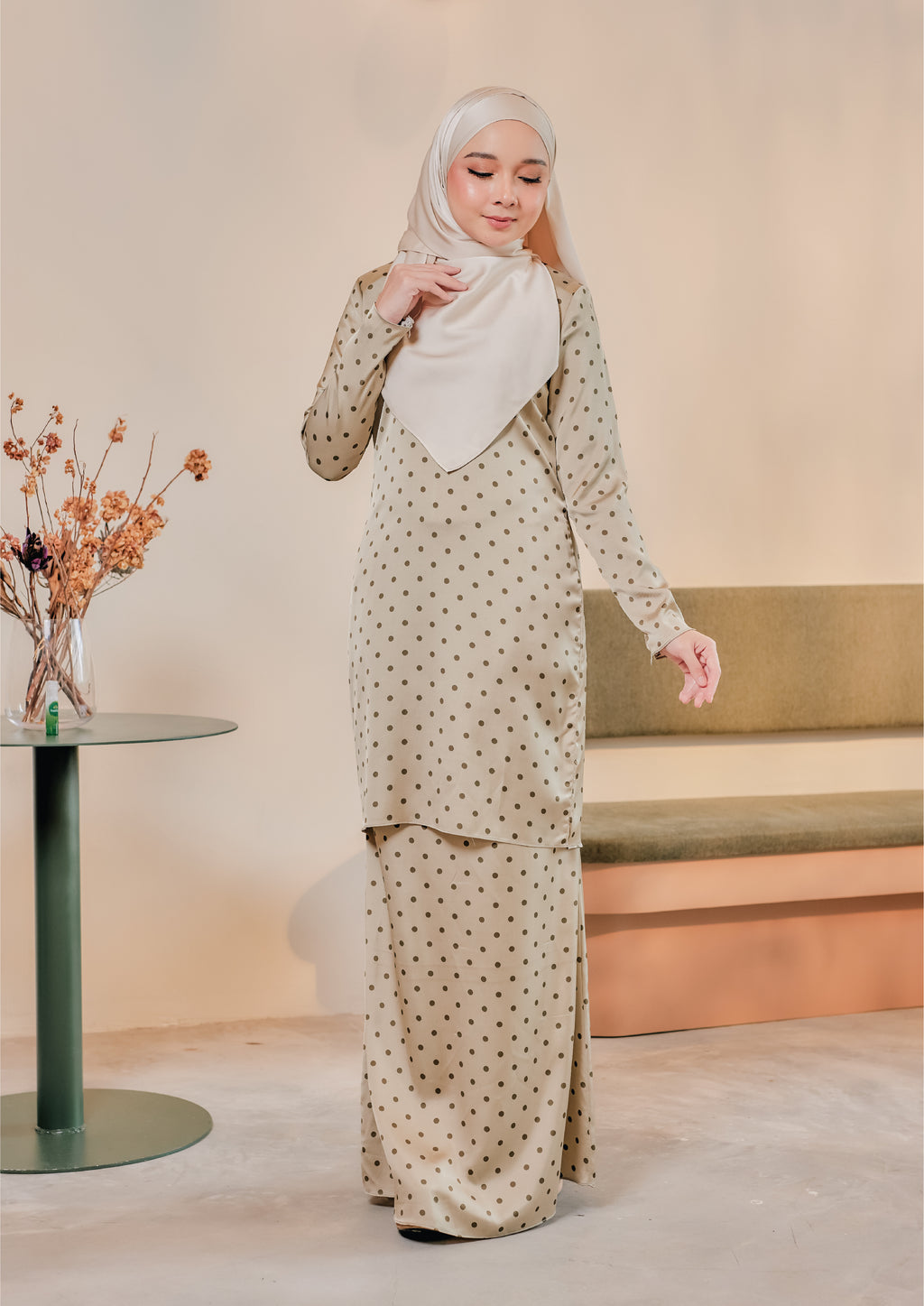 Malia – MINIMALACE