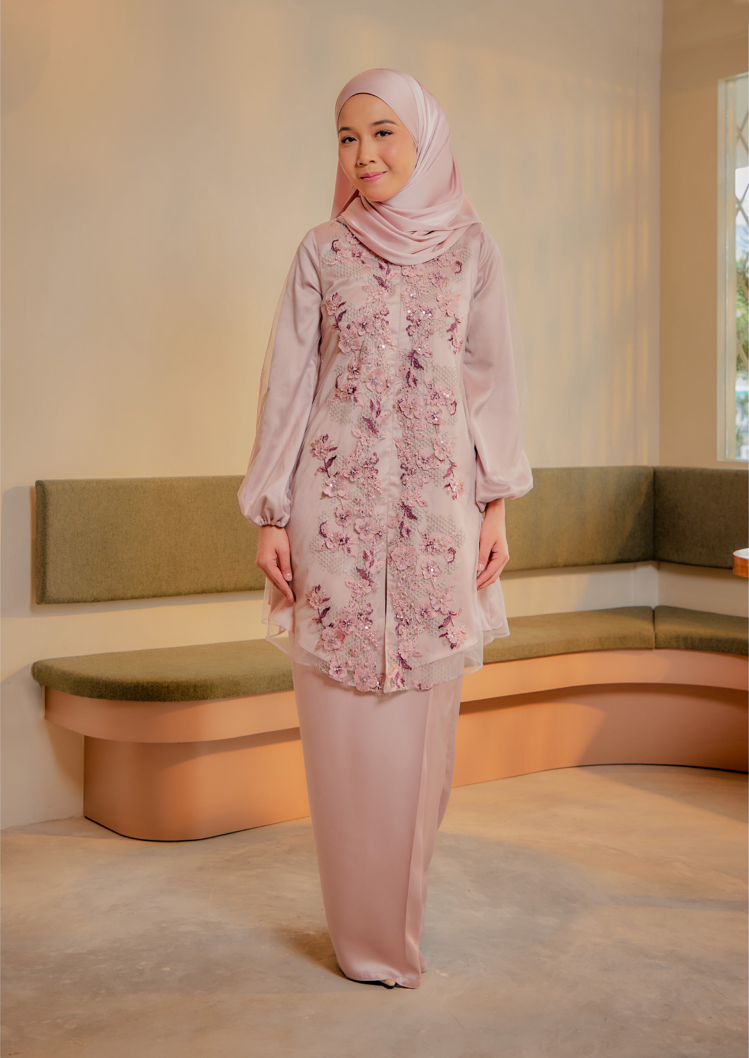 New Arrival – MINIMALACE