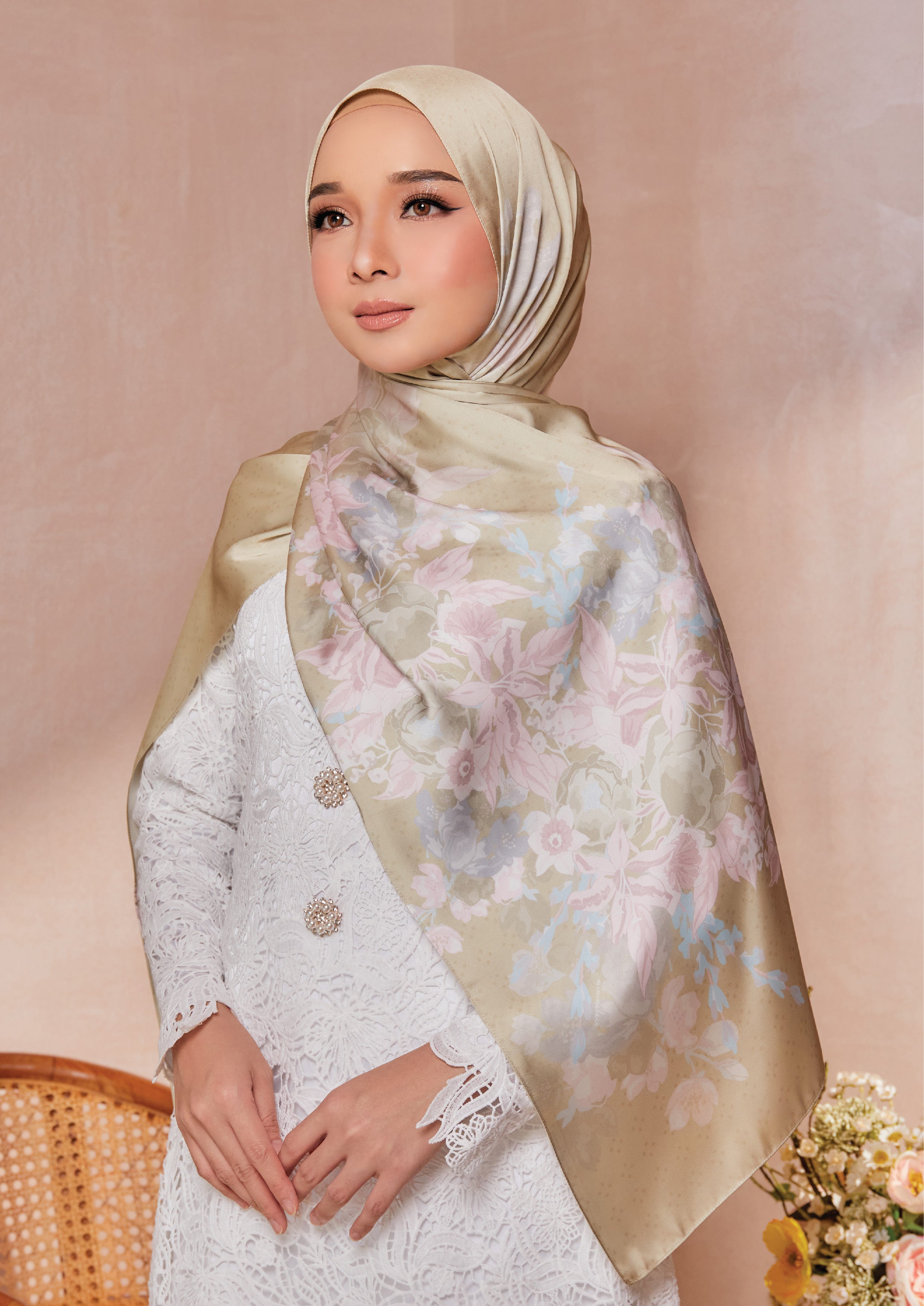 Blossom Shawl Pastel Green – MINIMALACE