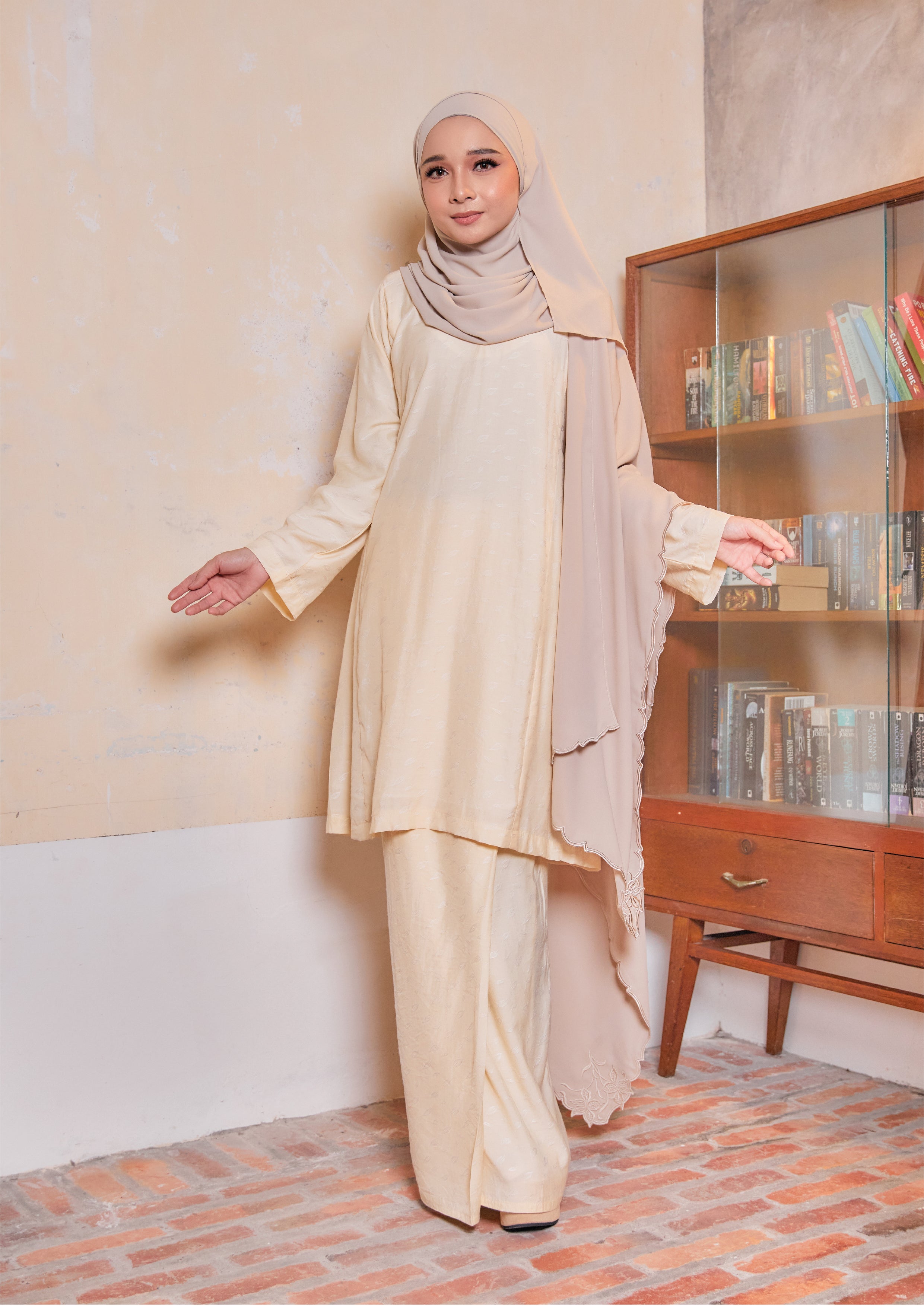 Samirah Cream – MINIMALACE