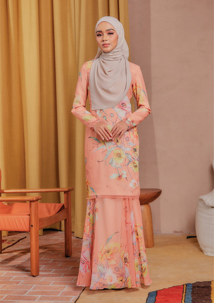 Dress – MINIMALACE